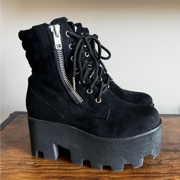 Current Mood | Shoes | Current Mood Greenpoint Suede Platform Boots ...